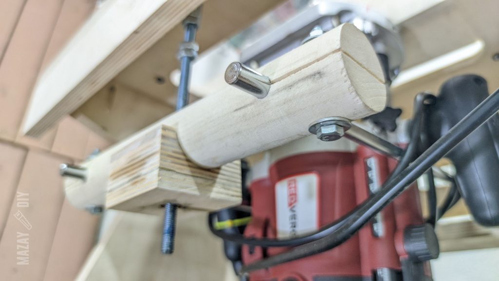 Homemade benchtop router table lift — Free Plans
